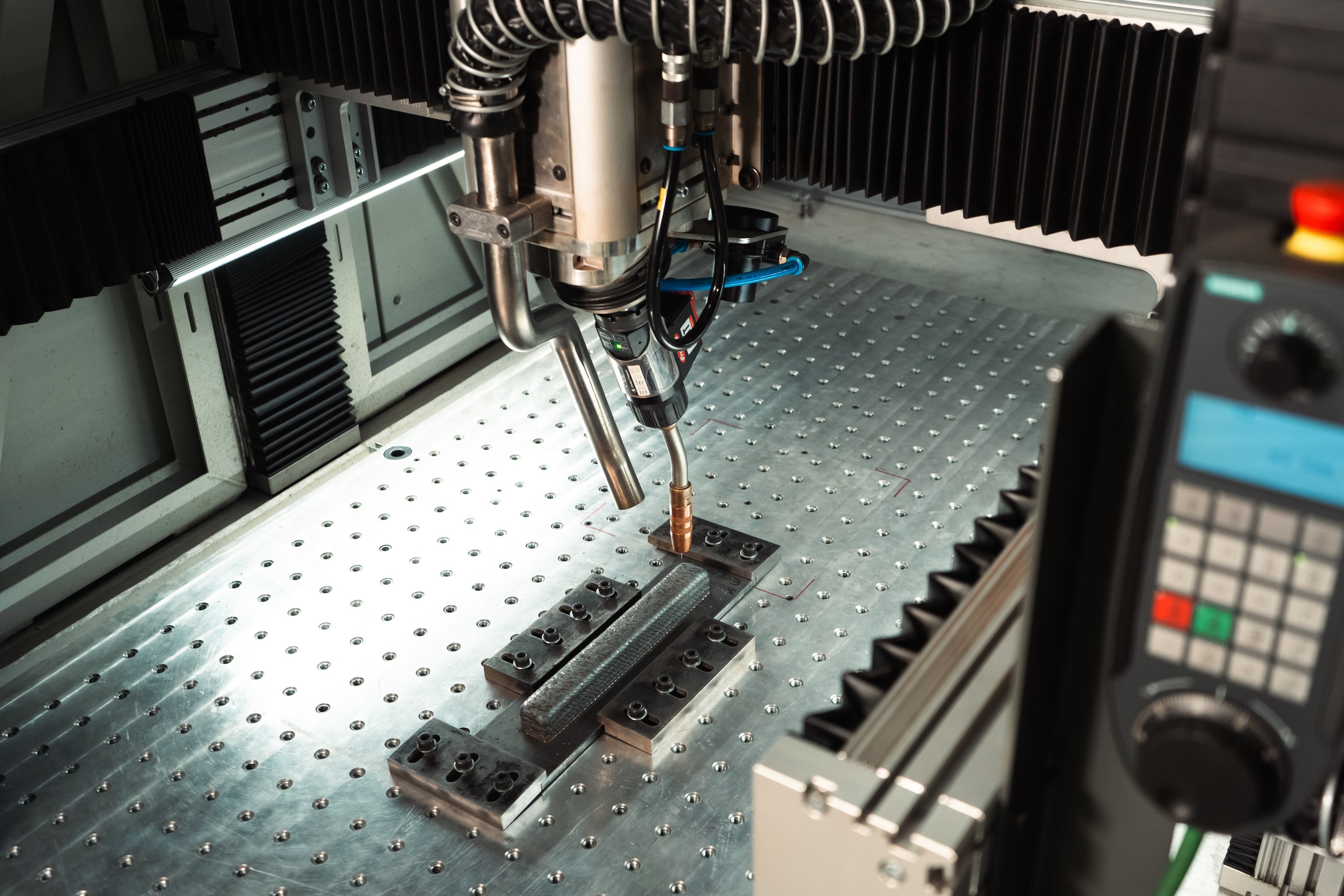 Additive Manufacturing vs Subtractive Manufacturing - is additive ...